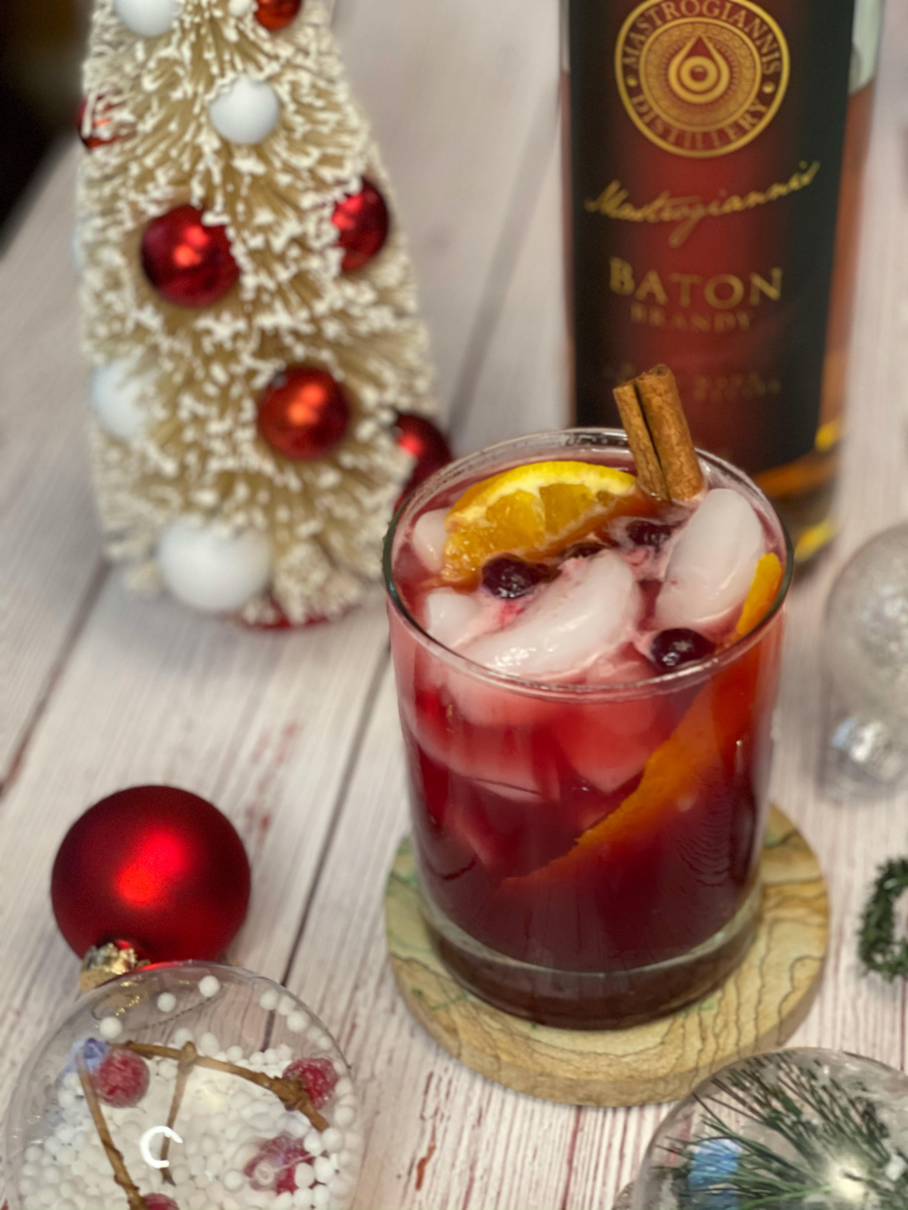 Spiced Cranberry Orange Brandyrita – Mastrogiannis Distillery & Winery